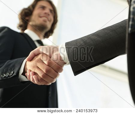 Effective Negotiation Image & Photo (Free Trial) | Bigstock