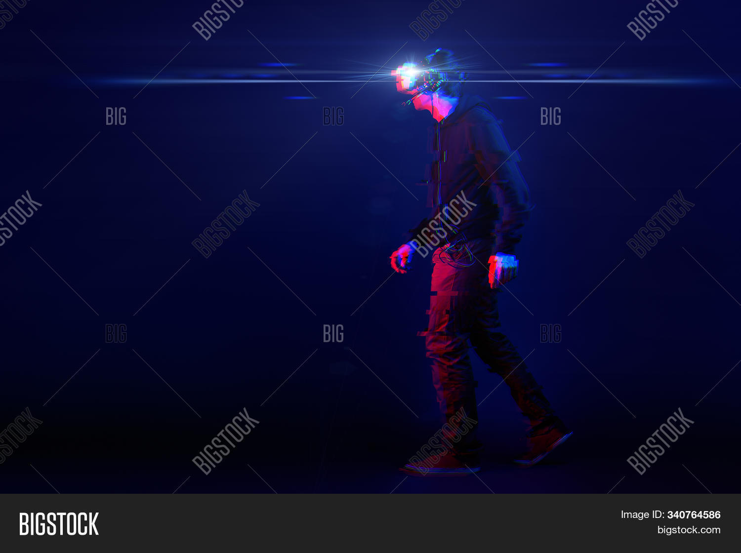 Imagen y foto Man Virtual Reality (prueba gratis) | Bigstock