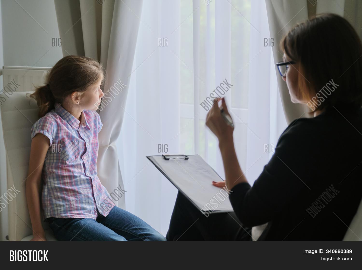 Woman Social Worker Image & Photo (Free Trial) | Bigstock