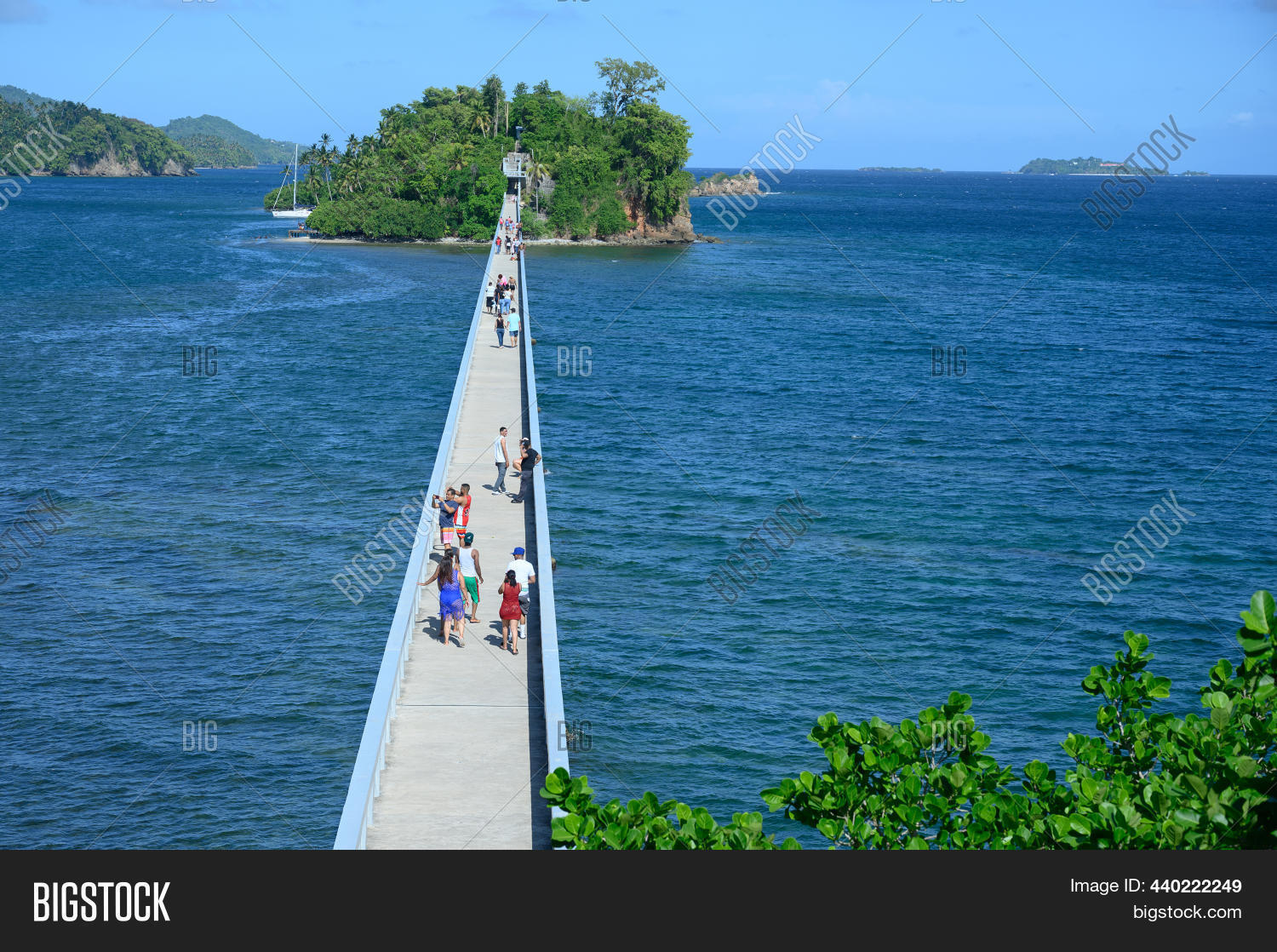 Hd Photo Shows Bridge Image & Photo (Free Trial) | Bigstock