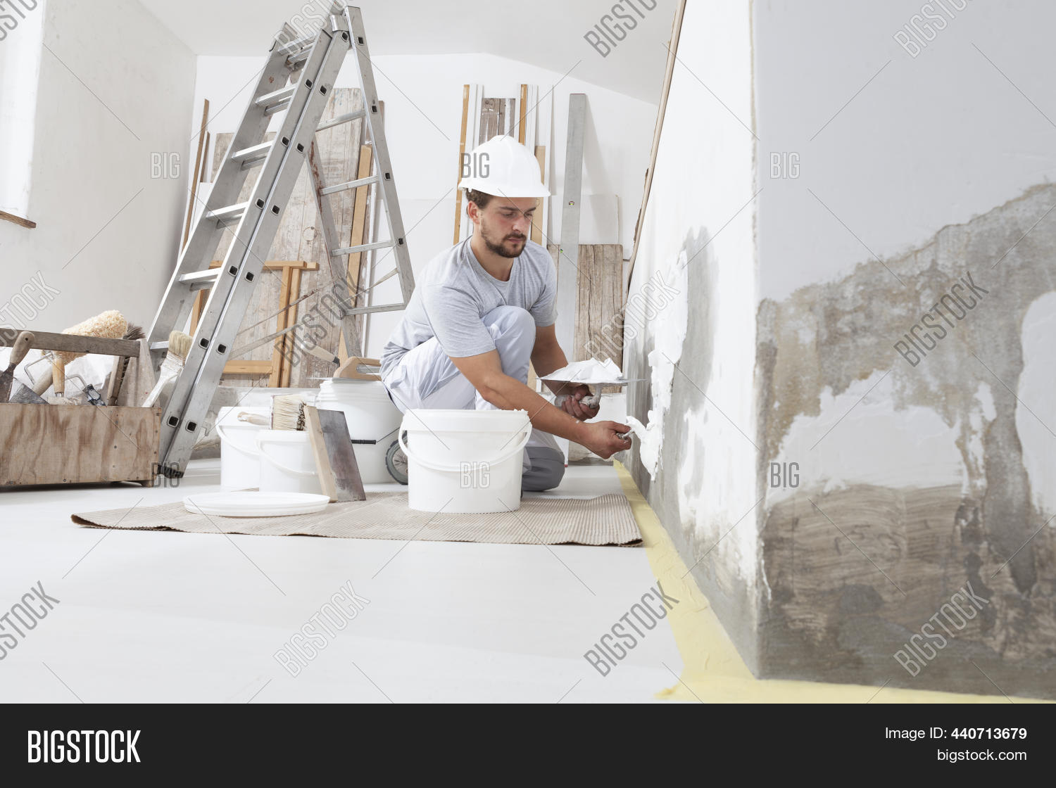 Man Plasterer Image & Photo (Free Trial) | Bigstock