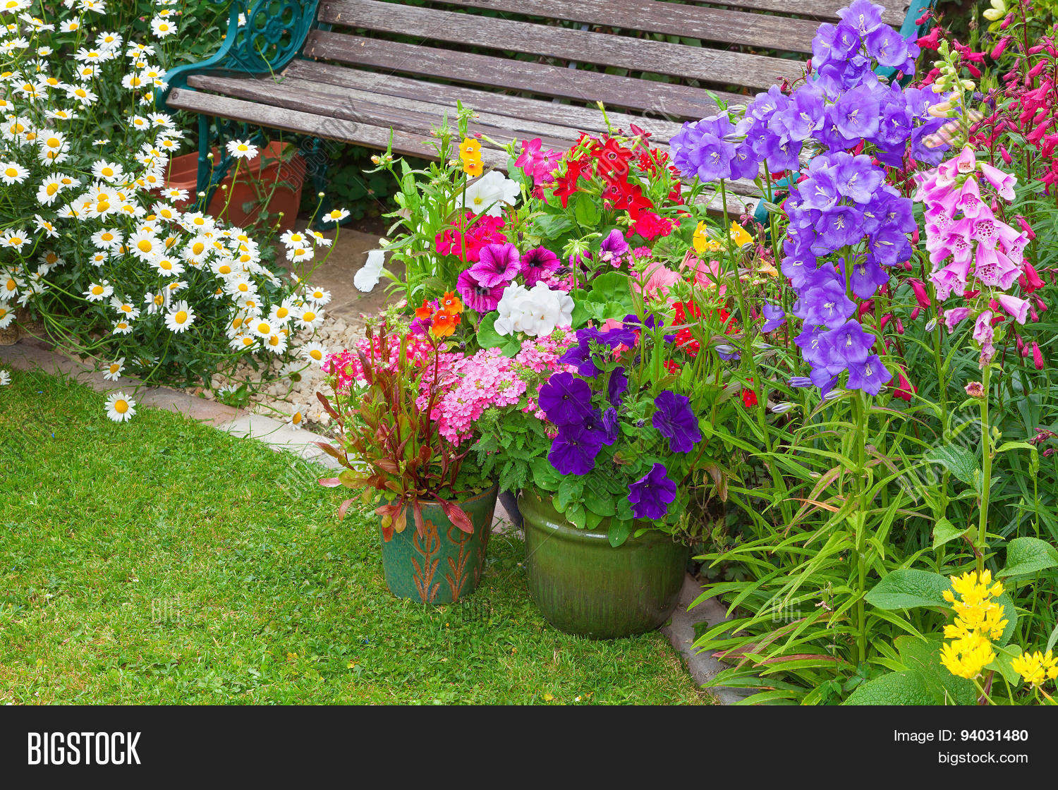 Cottage Garden Bench Image & Photo (Free Trial) | Bigstock