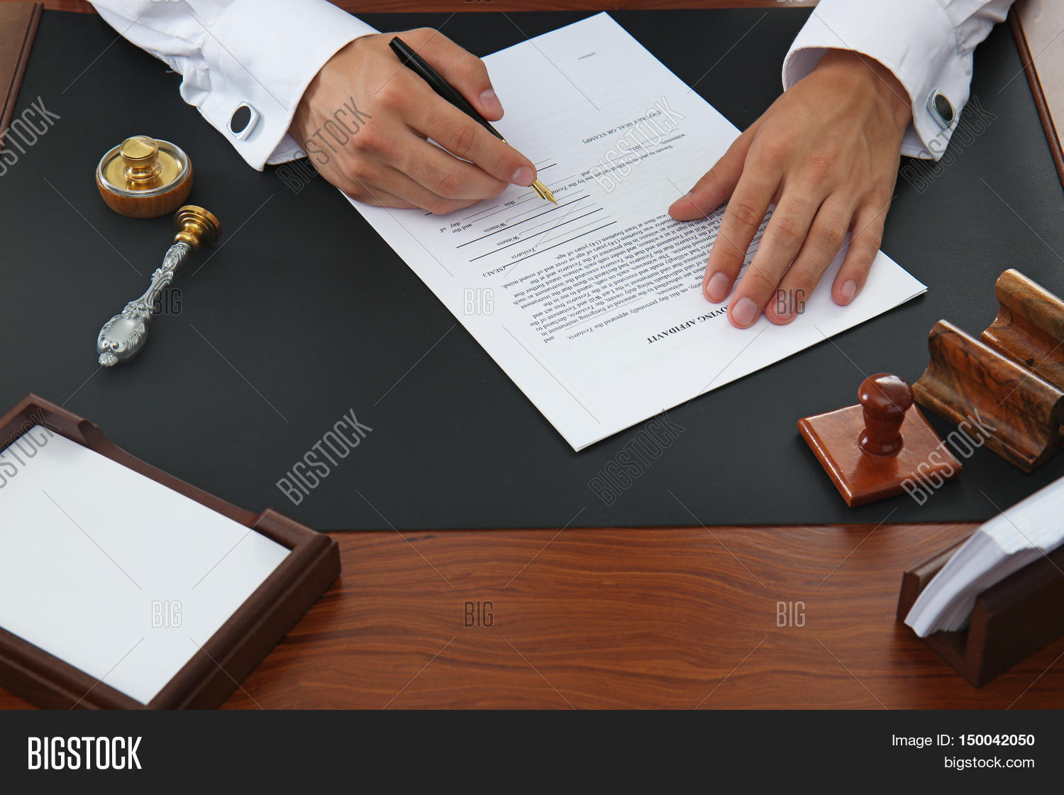 Notary Public Signing Image & Photo (Free Trial) | Bigstock