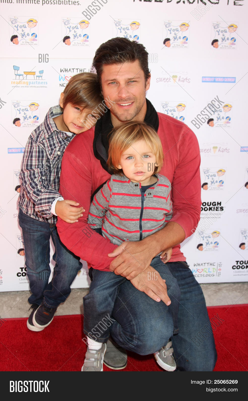 LOS ANGELES - NOV 5: Image & Photo (Free Trial) | Bigstock