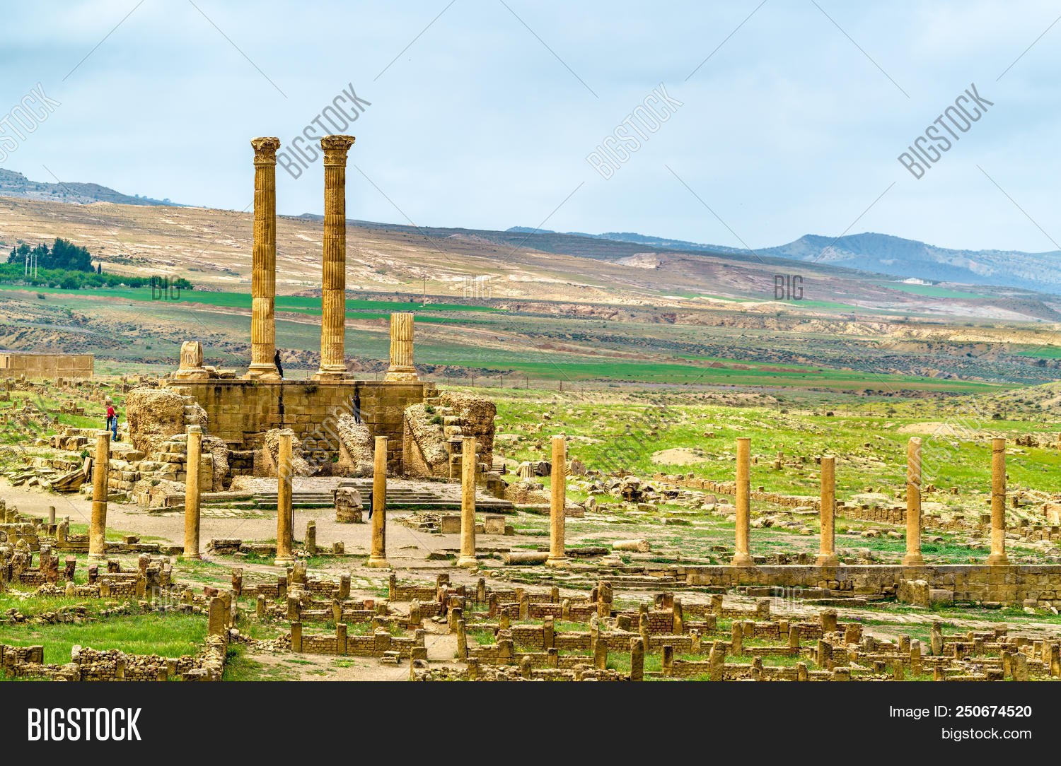 Timgad, Ruins Roman- Image & Photo (Free Trial) | Bigstock