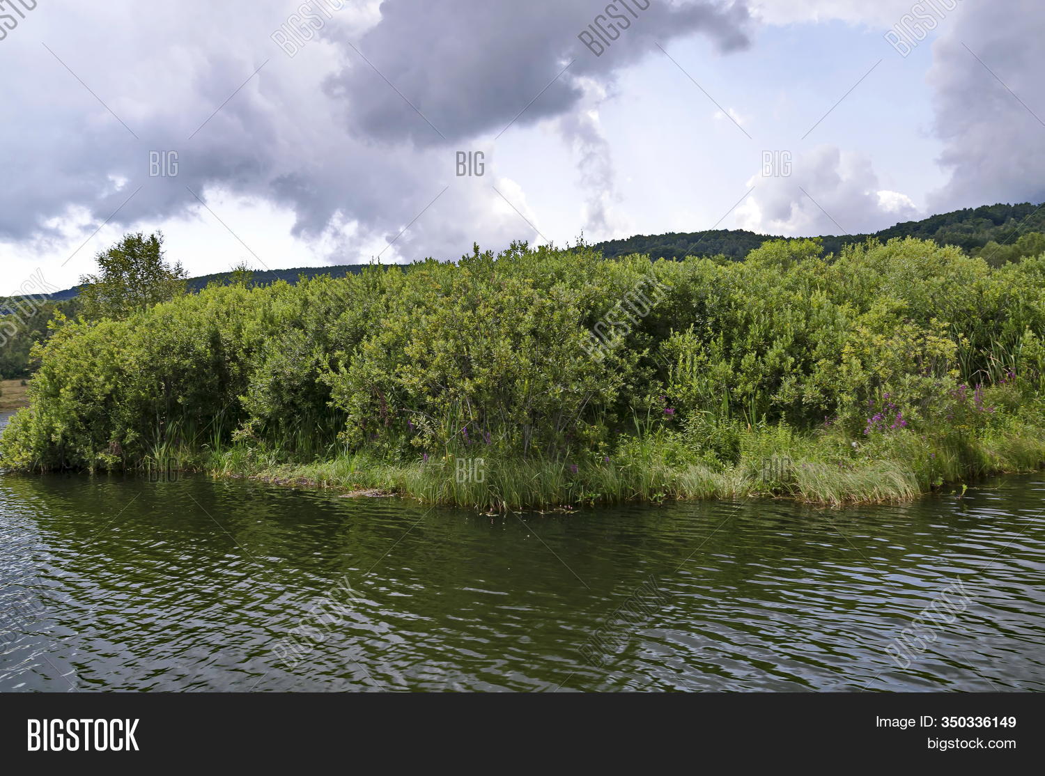 Landscape Floating Image & Photo (Free Trial) | Bigstock