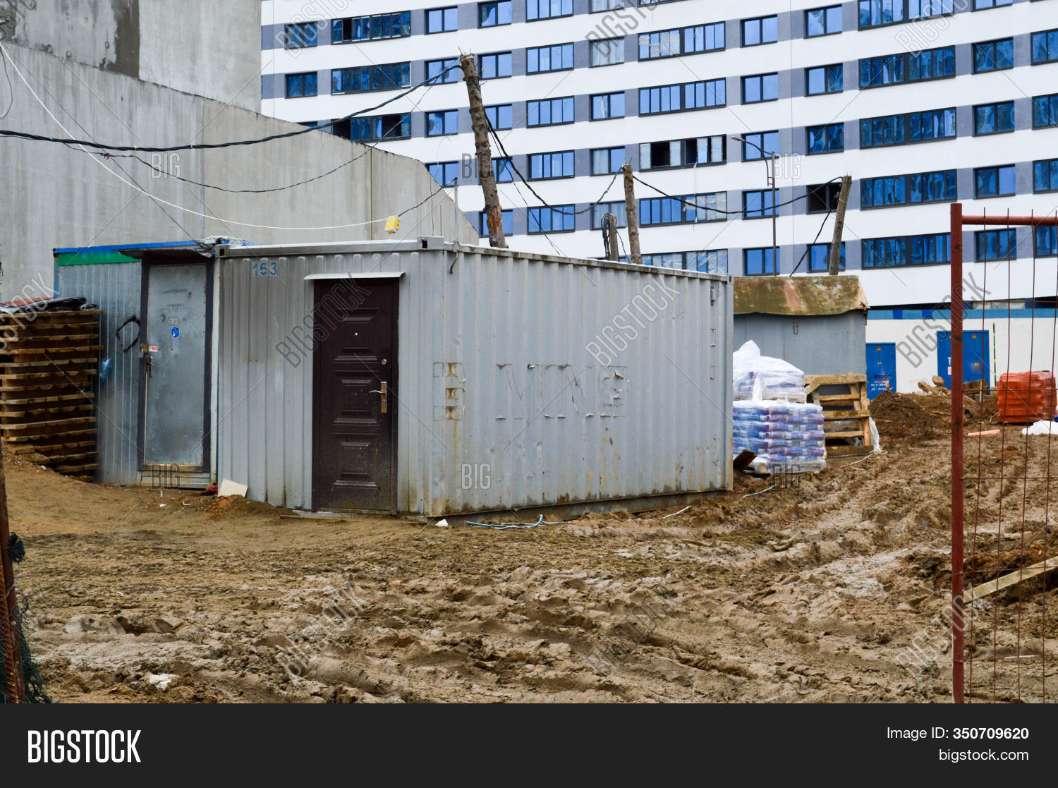 Small Temporary Houses Image & Photo (Free Trial) | Bigstock