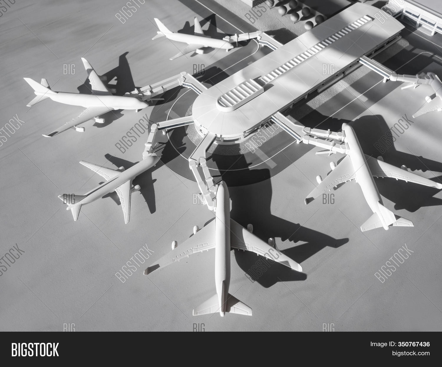 Airport Terminal Image & Photo (Free Trial) | Bigstock