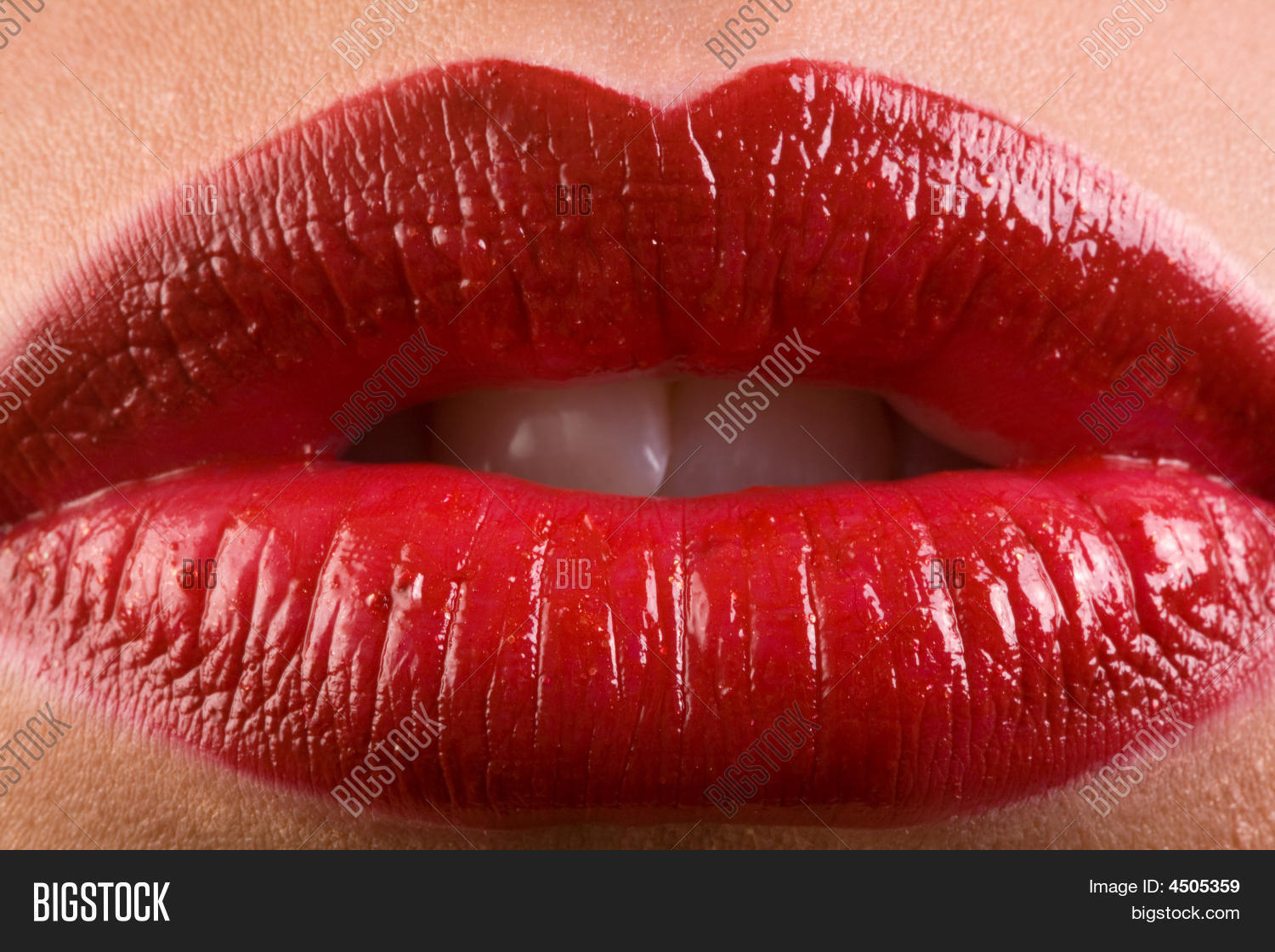 Classic Red Lipstick Image & Photo (Free Trial) | Bigstock