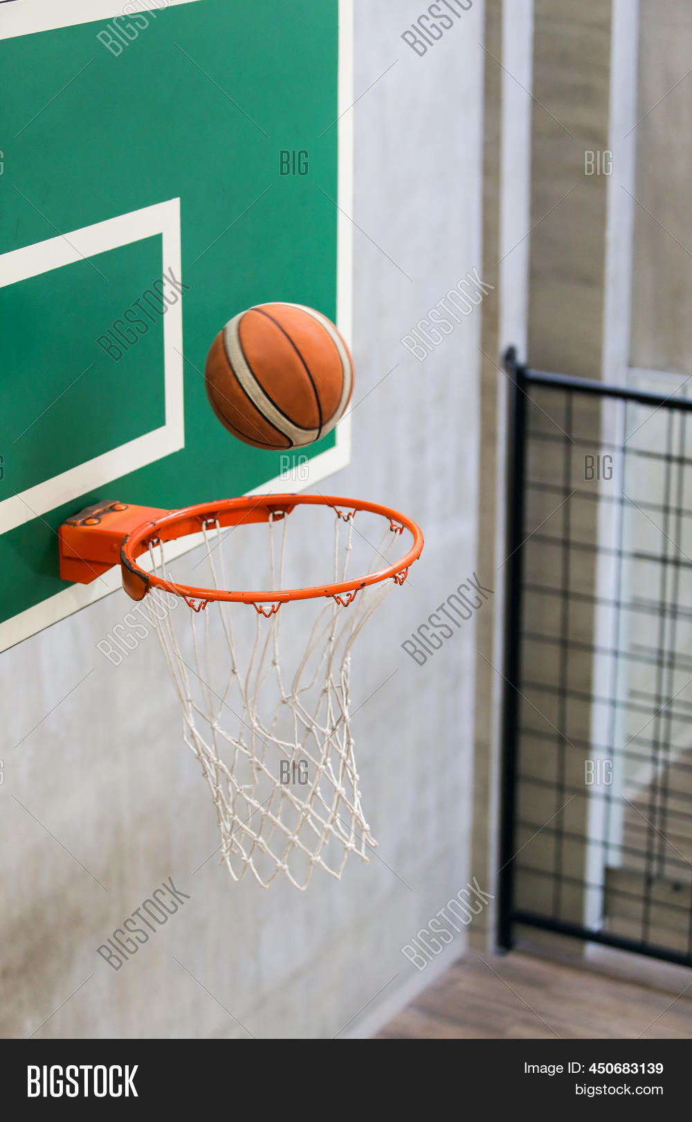 Good Basketball Throw Image & Photo (Free Trial) | Bigstock
