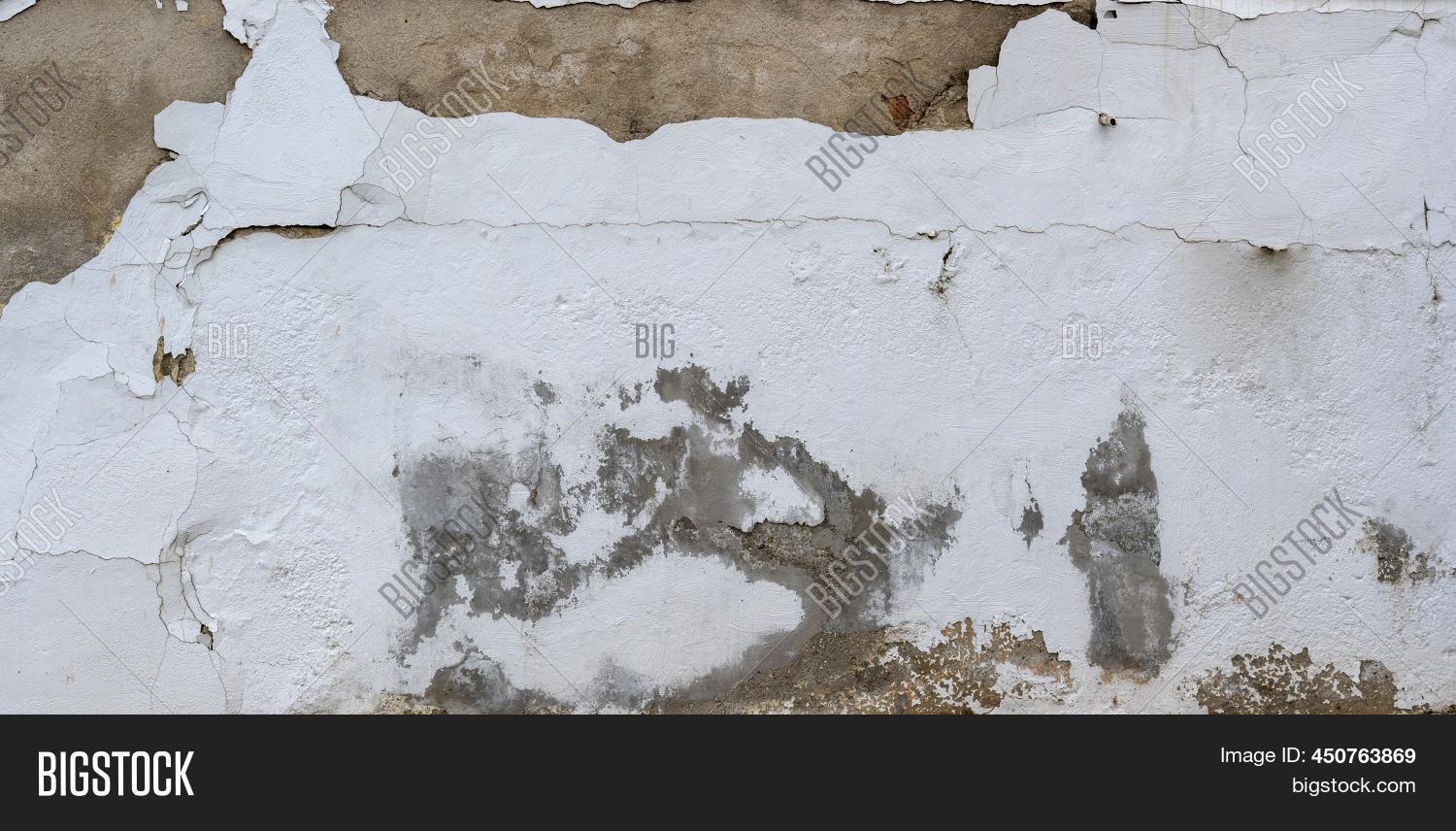 Run Down Wall Peeling Image & Photo (Free Trial) | Bigstock