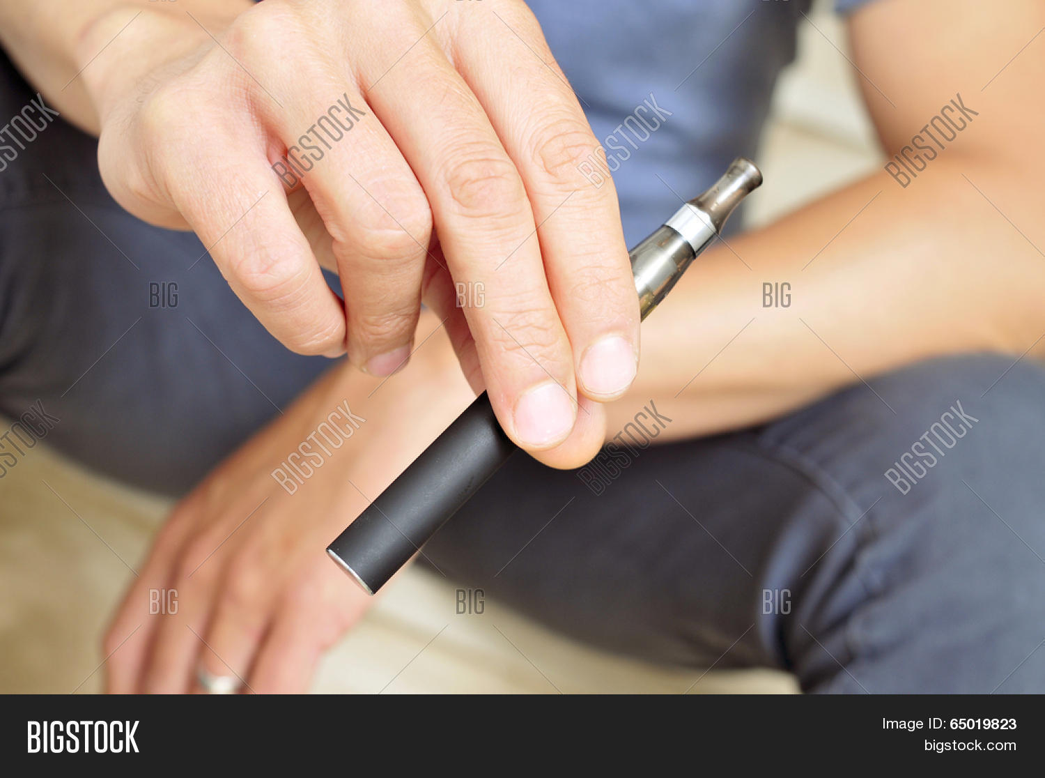 Young Man Vaping Image & Photo (Free Trial) | Bigstock