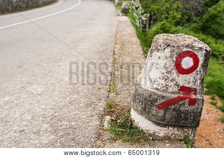 Round Marker Arrow Image & Photo (Free Trial) | Bigstock