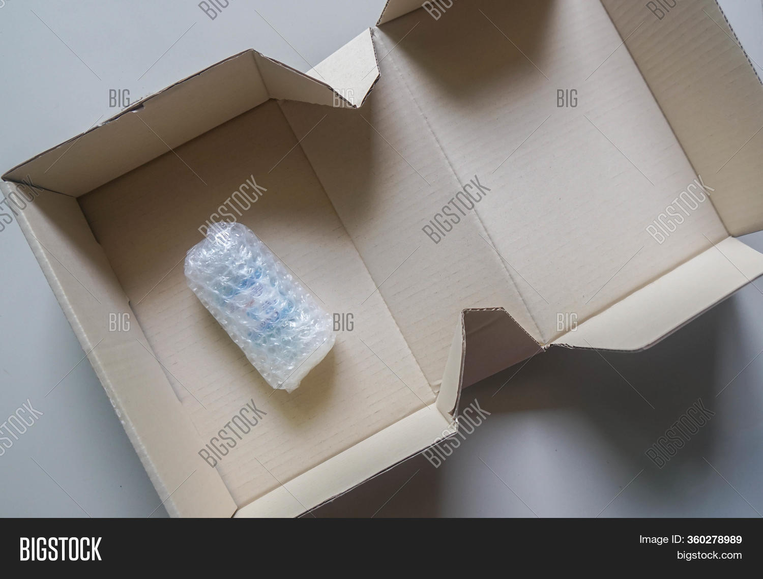 Goods Bubble Wrapping Image & Photo (Free Trial) | Bigstock
