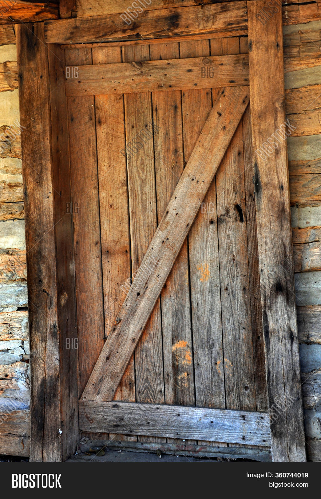 Rustic, Wooden Cabin Image & Photo (Free Trial) | Bigstock