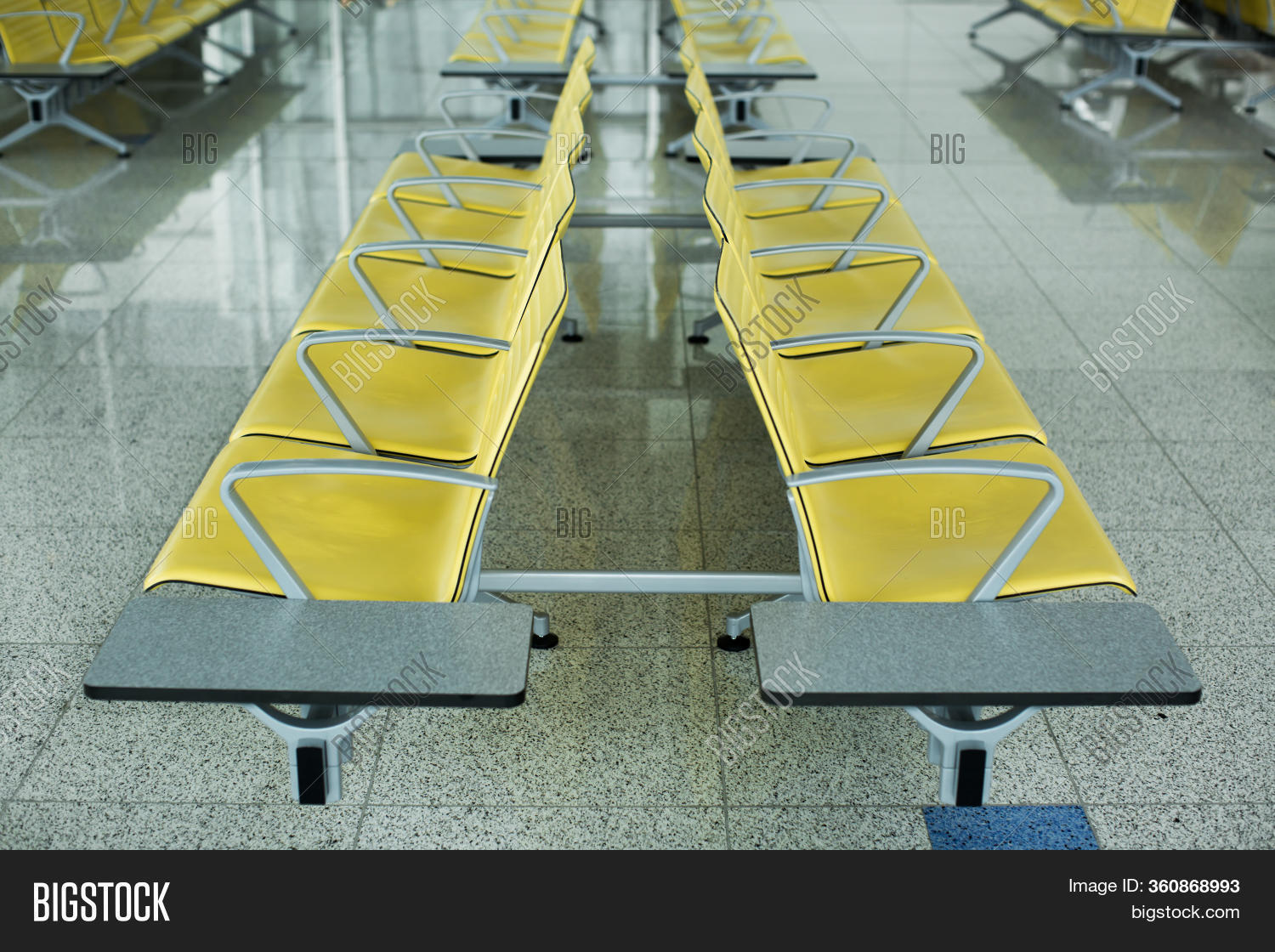 Bench Terminal Airport Image & Photo (Free Trial) | Bigstock