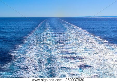Wake Ocean Made By Image & Photo (Free Trial) | Bigstock