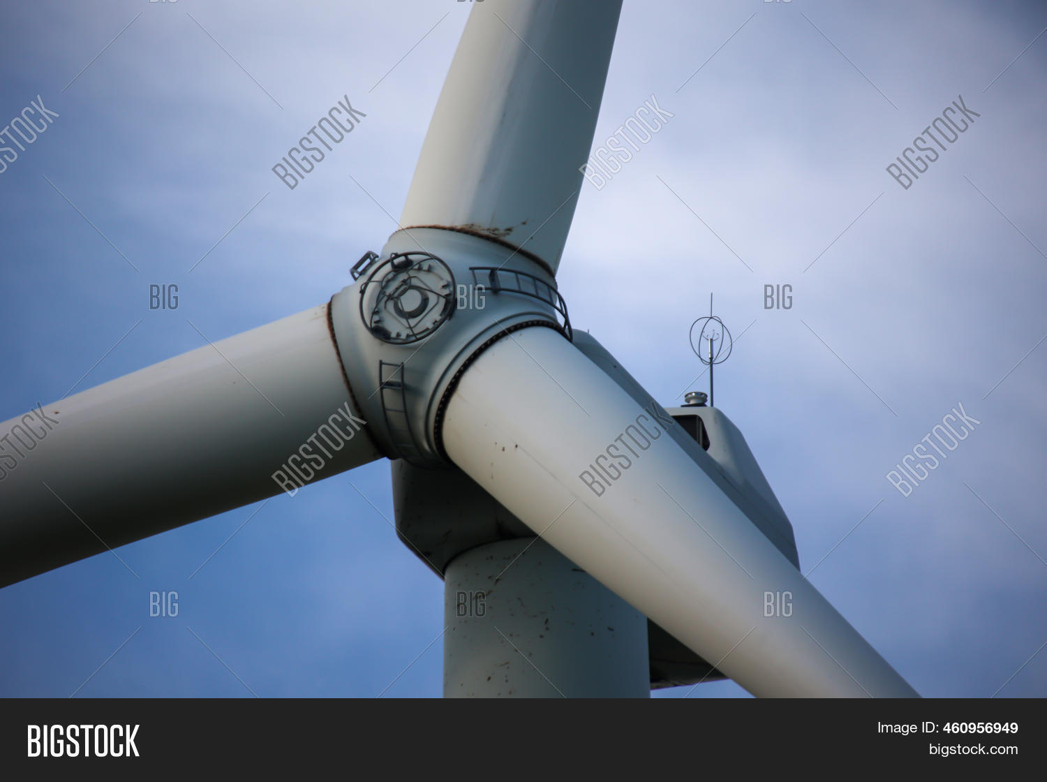 Close- Hub Wind Image & Photo (Free Trial) | Bigstock