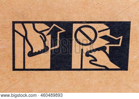 Packaging Symbol Image & Photo (Free Trial) | Bigstock
