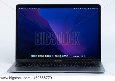 MacBook Images, Illustrations & Vectors (Free) - Bigstock