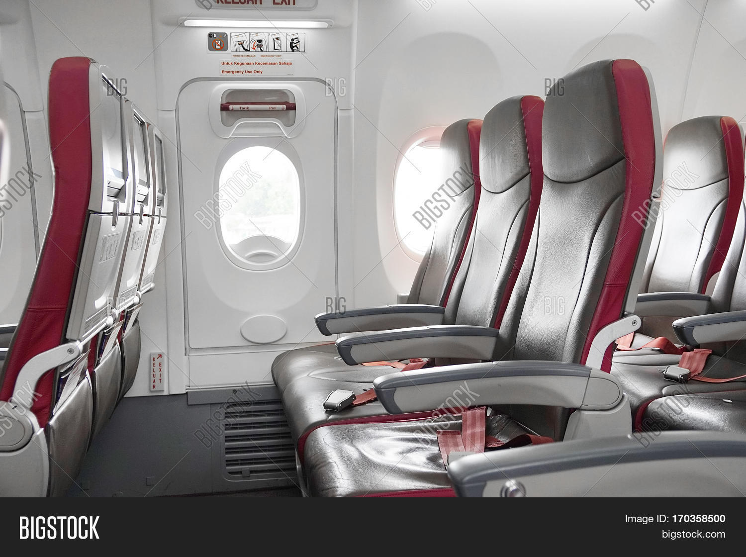 Empty Airplane Image & Photo (Free Trial) | Bigstock