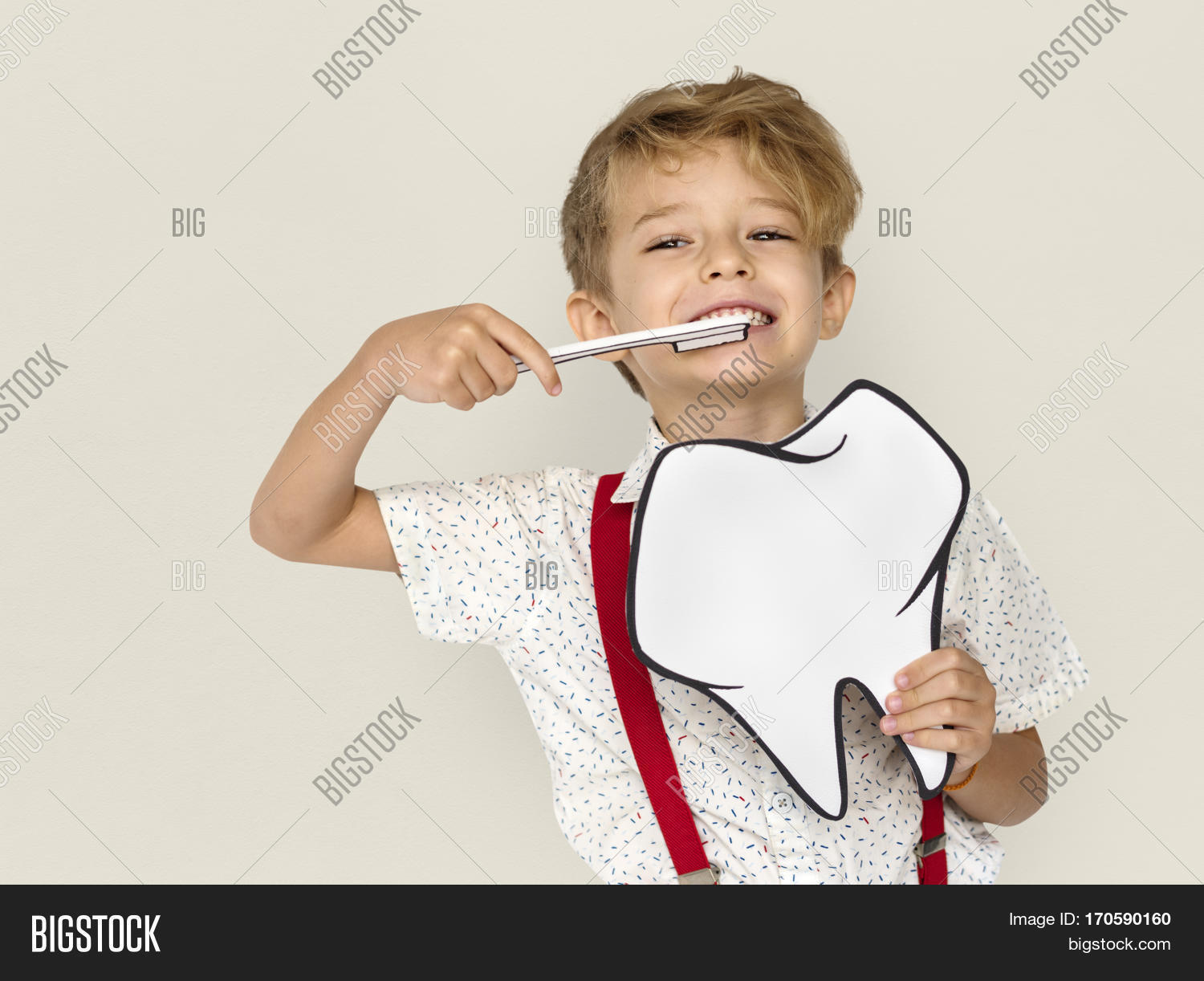 Little Boy Brushing Image & Photo (Free Trial) | Bigstock