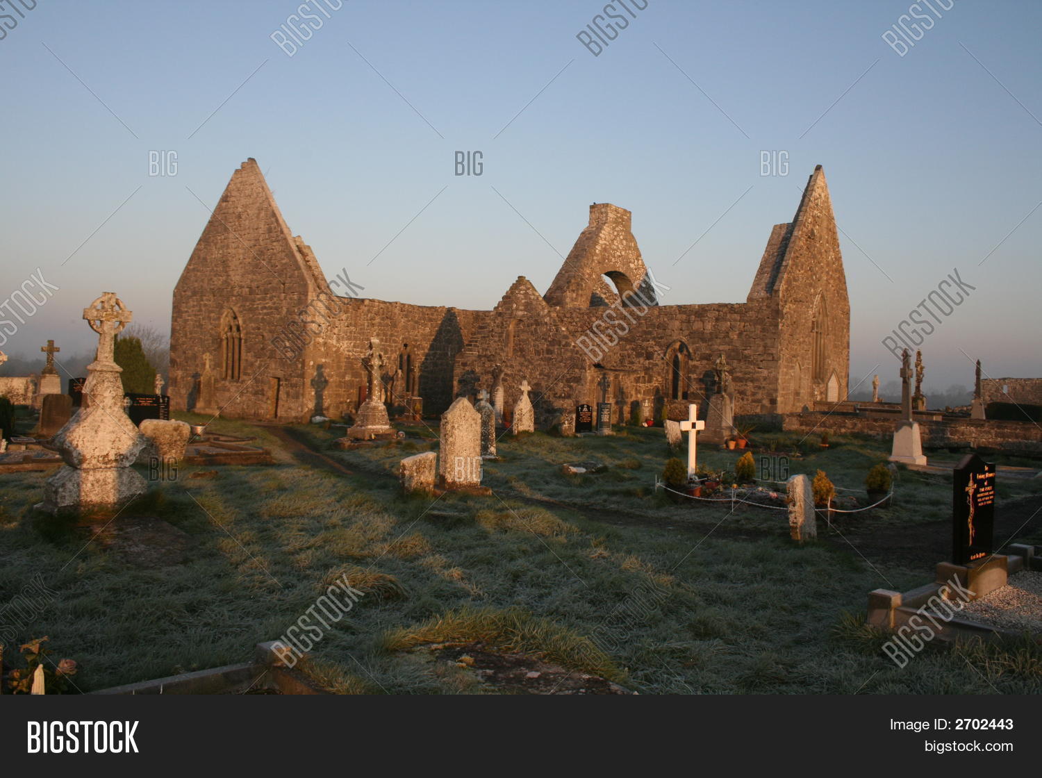 Historic Cemetery Image & Photo (Free Trial) | Bigstock