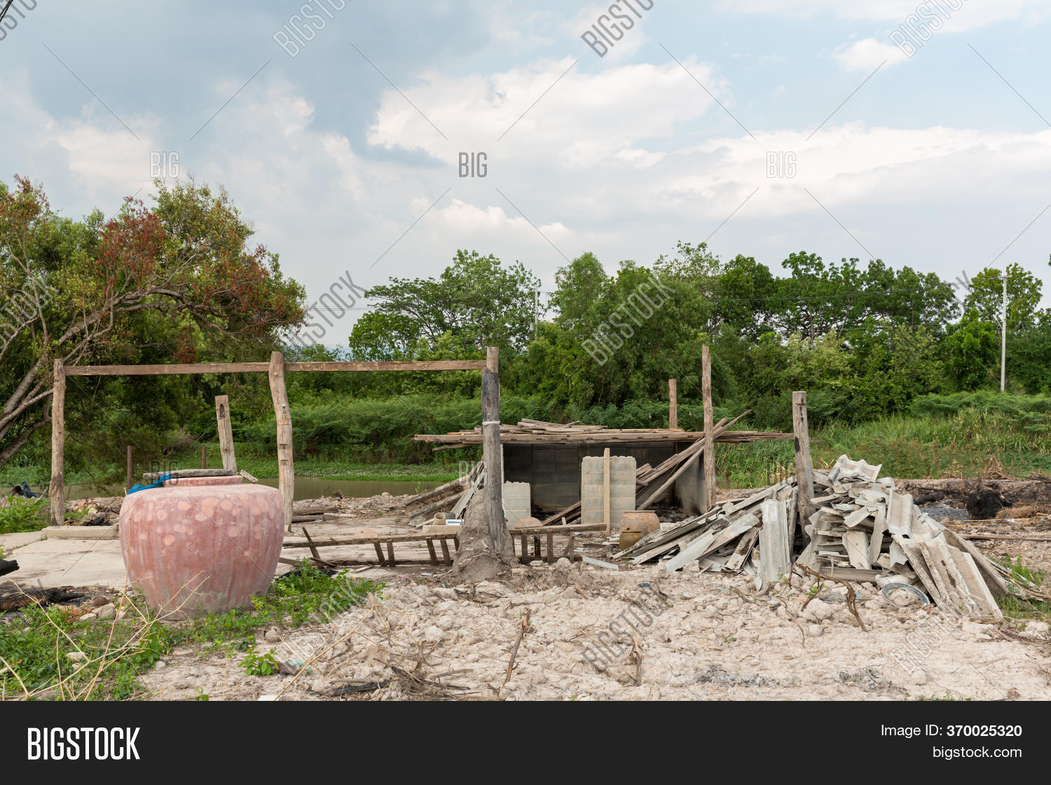 Rubble Collapsed Image & Photo (Free Trial) | Bigstock