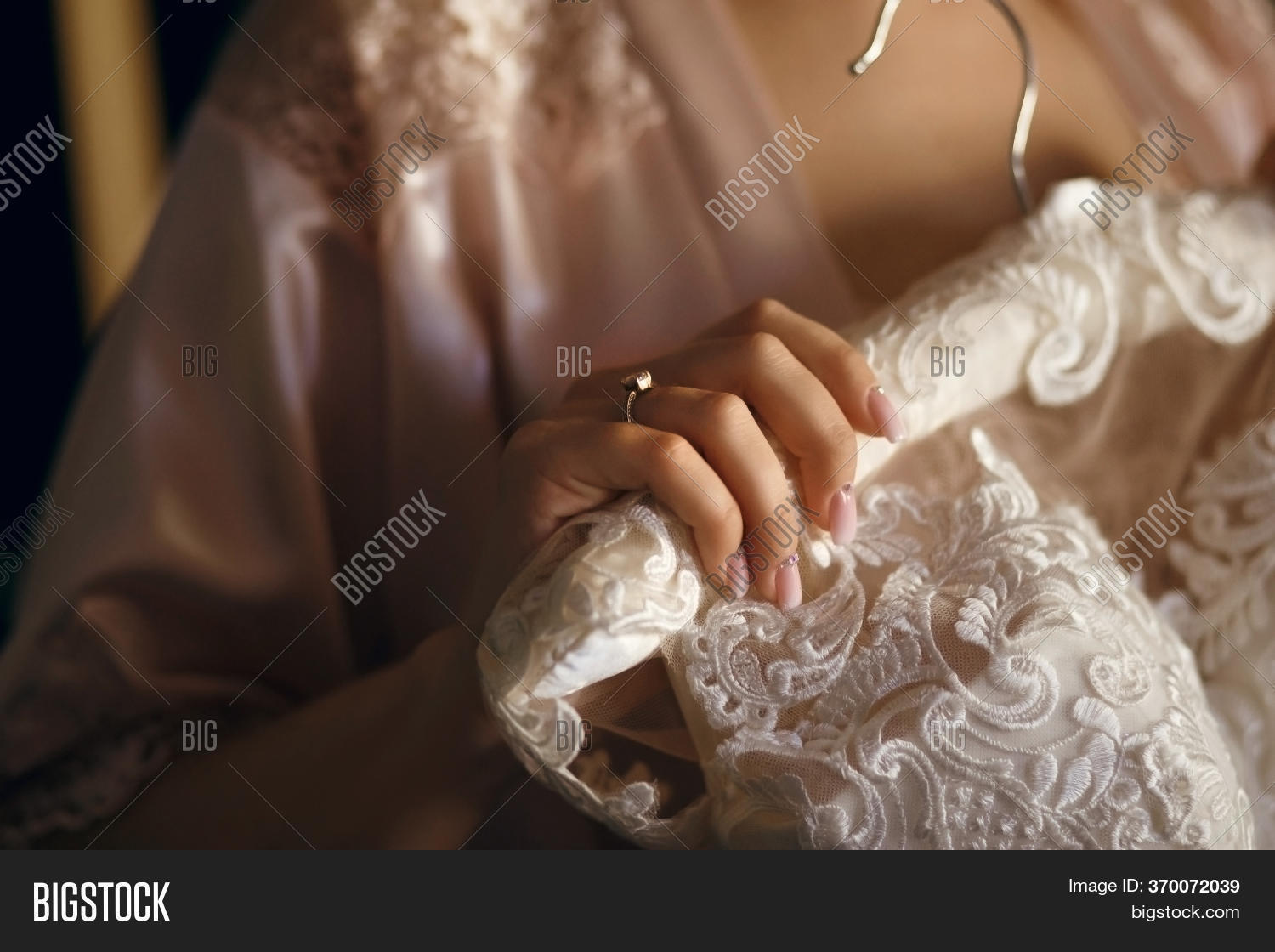 Bride Holds Her Hand Image & Photo (Free Trial) | Bigstock