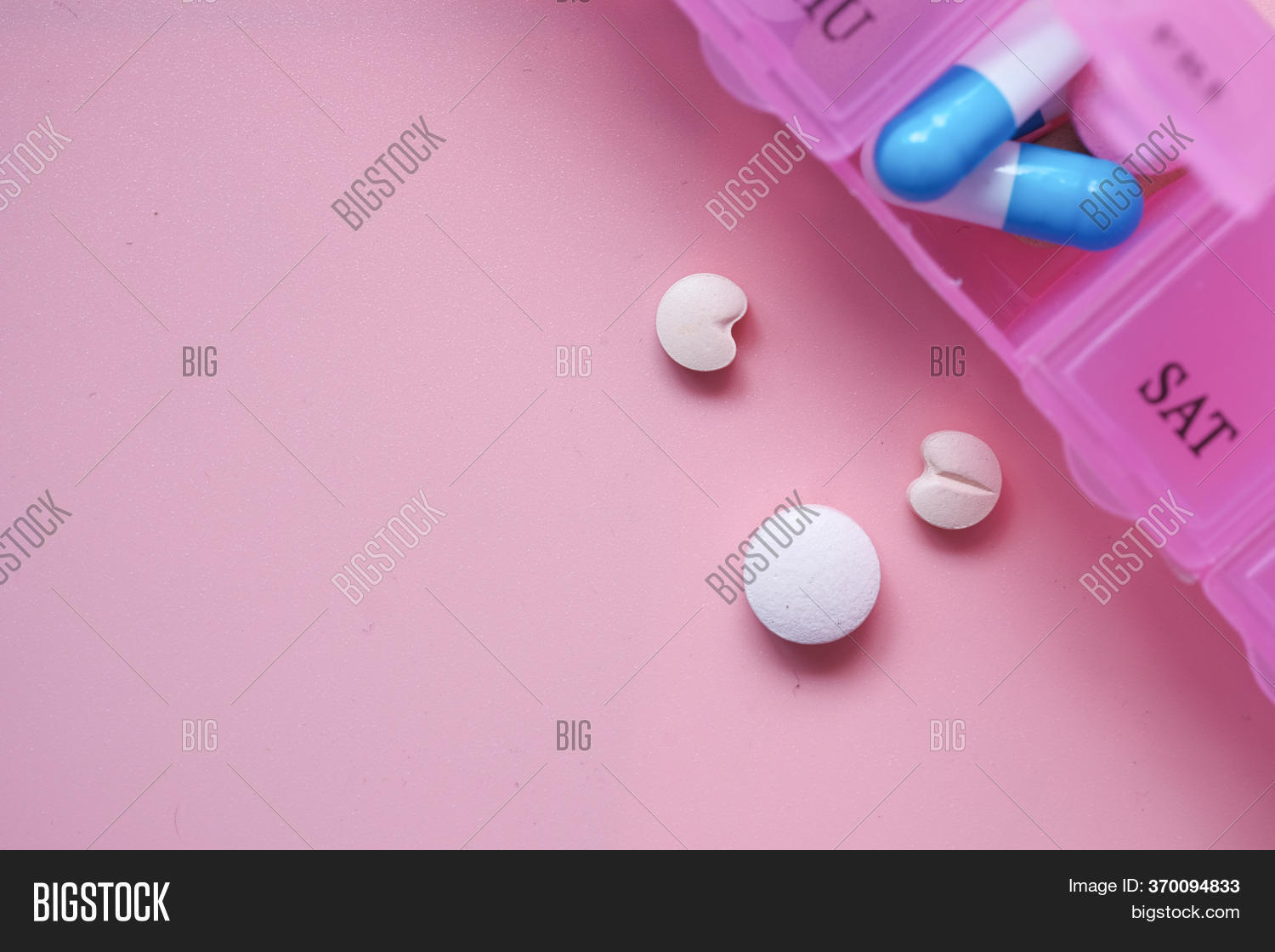 Close Pills Capsule Image & Photo (Free Trial) | Bigstock