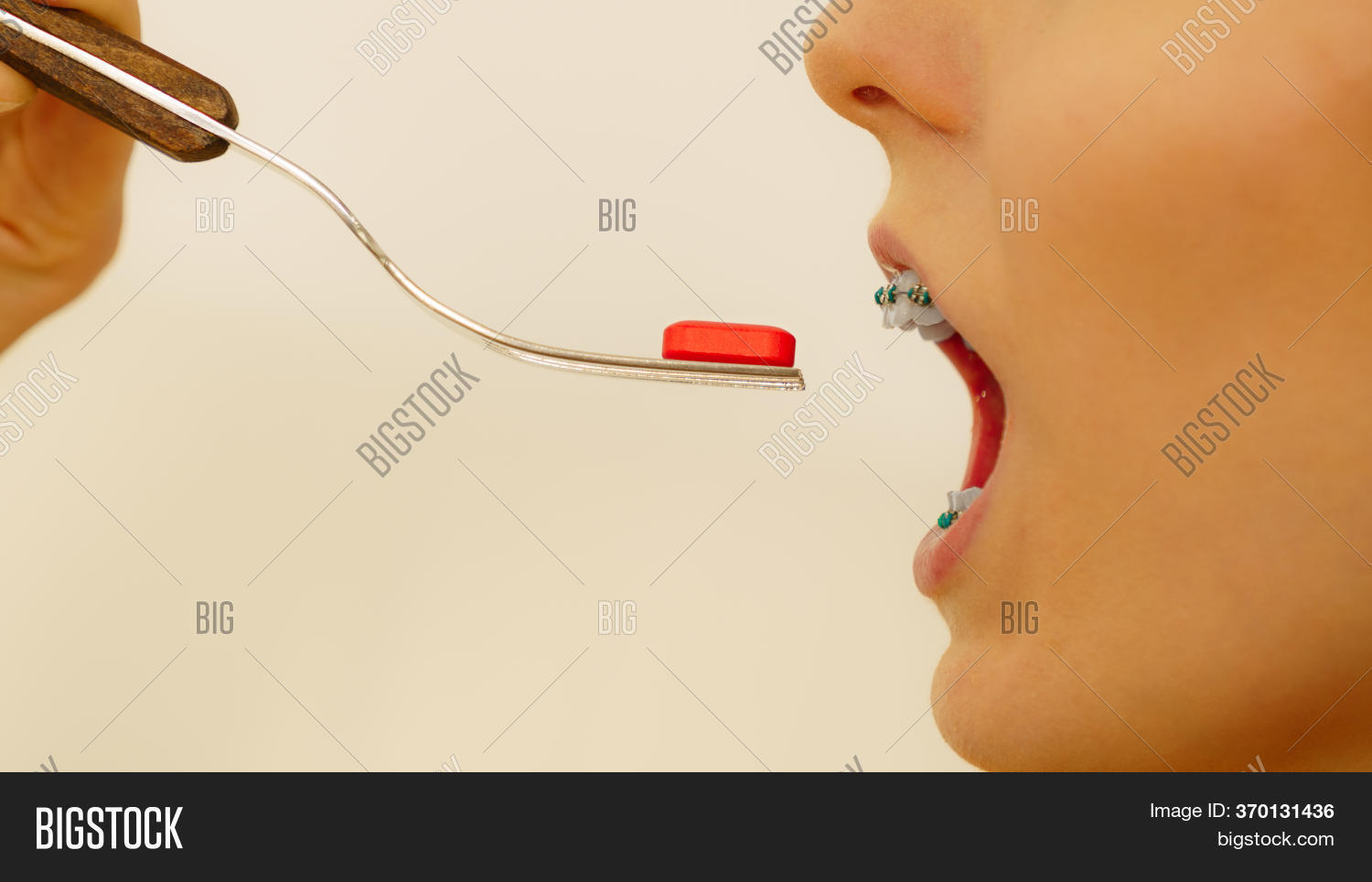 Young Woman Taking Image & Photo (Free Trial) | Bigstock