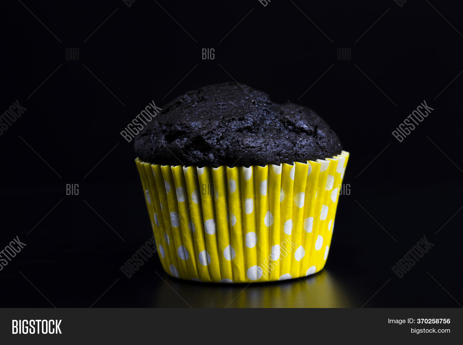 Unusual Black Cupcake Image & Photo (Free Trial) | Bigstock