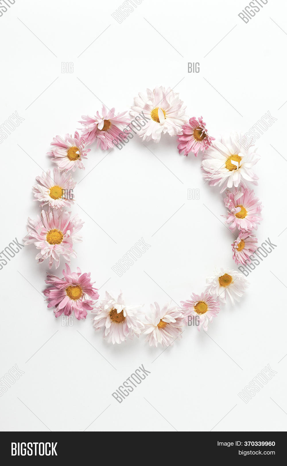 Round Flower Frame. Image & Photo (Free Trial) | Bigstock