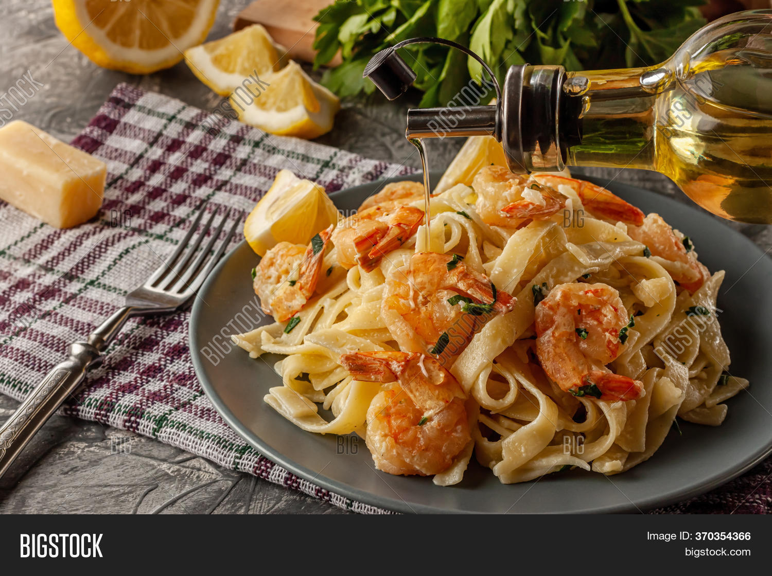 Tagliatelle Prawns Image & Photo (Free Trial) | Bigstock