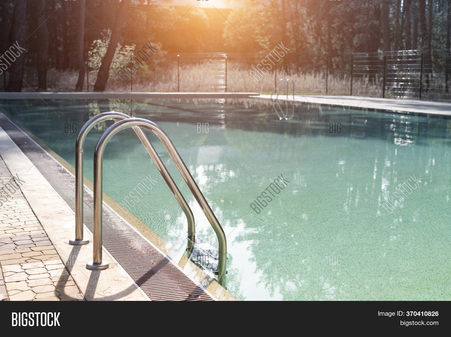 Big Luxury Empty Image & Photo (Free Trial) | Bigstock