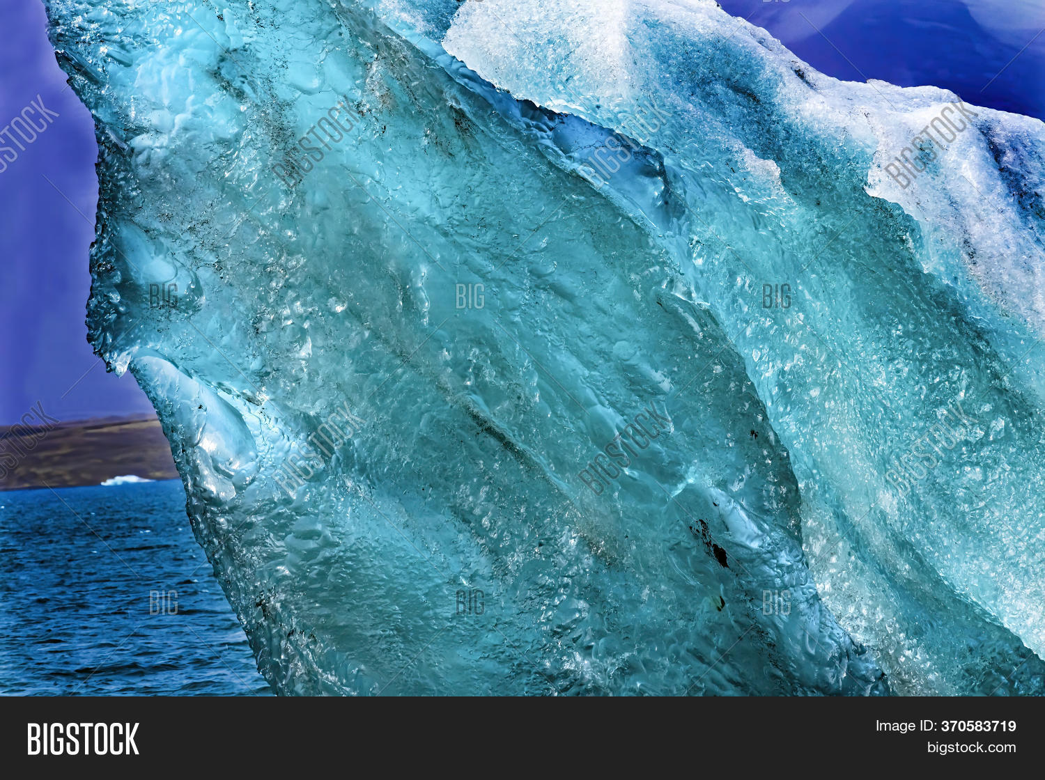 Blue Large Iceberg Image & Photo (Free Trial) | Bigstock