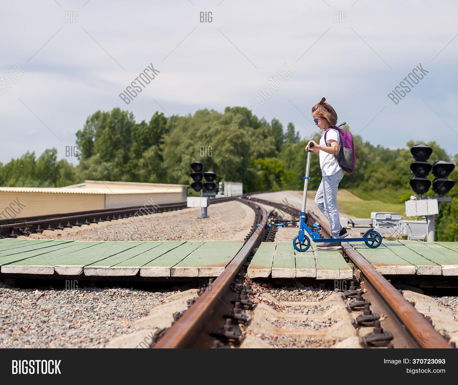 Crossing Railway Image & Photo (Free Trial) | Bigstock
