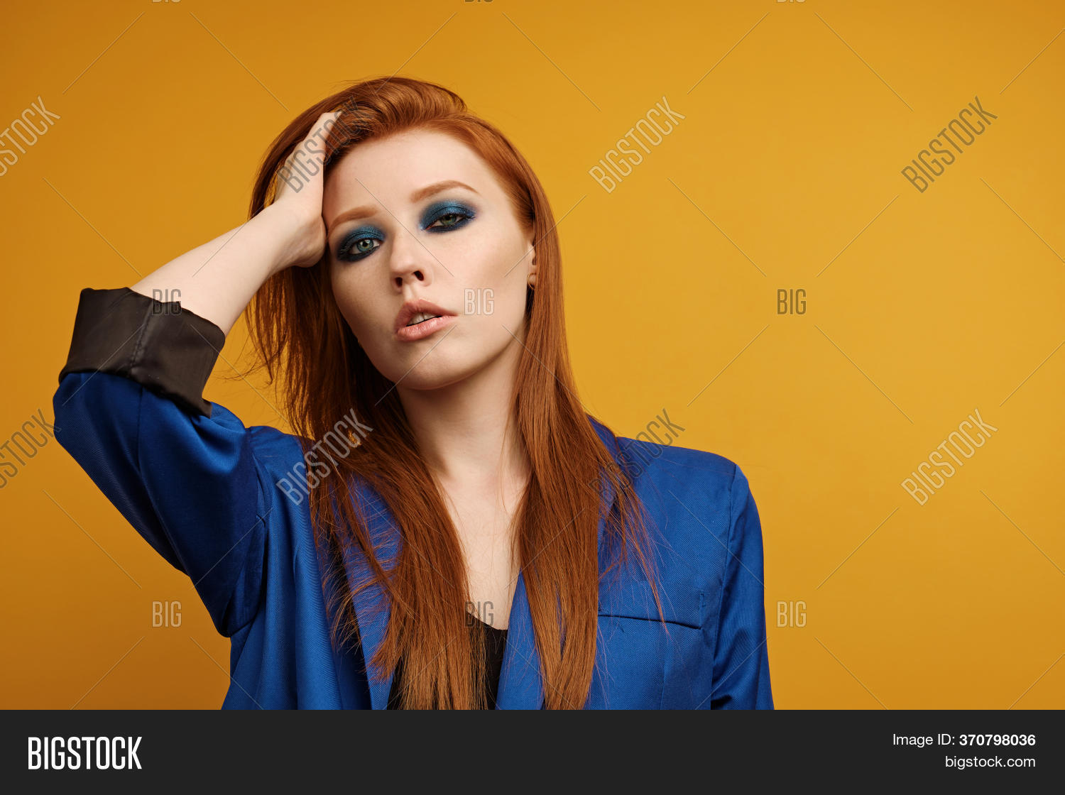 Headshot. Red-haired Image & Photo (Free Trial) | Bigstock