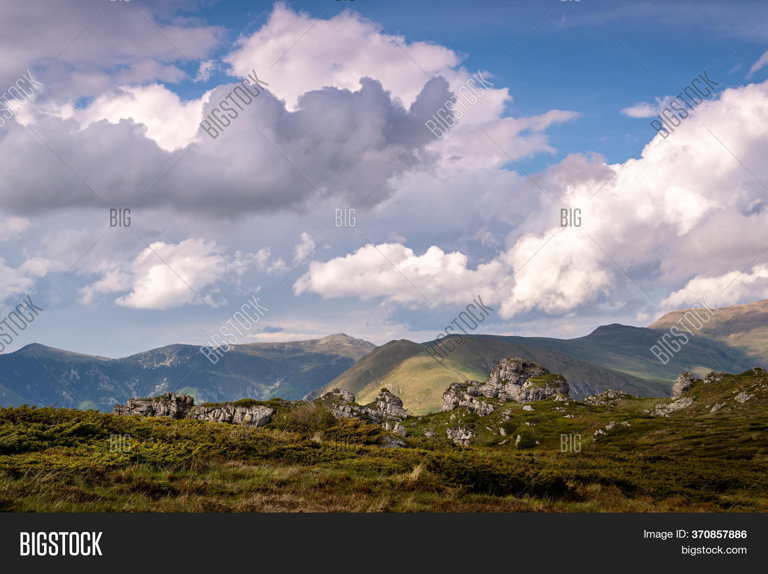Green Valley Nature Image & Photo (Free Trial) | Bigstock