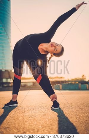 Body Positive Woman Image & Photo (Free Trial) | Bigstock