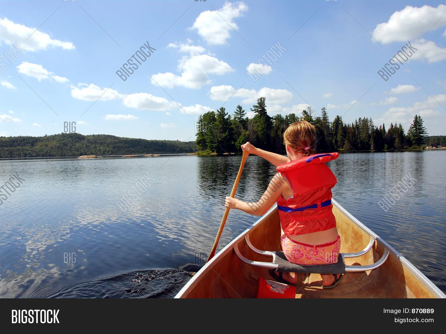 Child Canoe Image & Photo (Free Trial) | Bigstock
