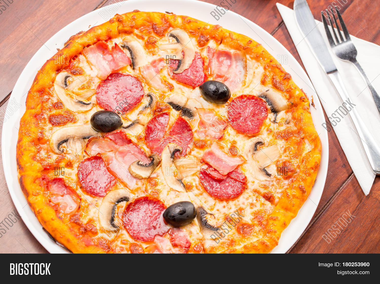 Top View Pizza Image & Photo (Free Trial) | Bigstock