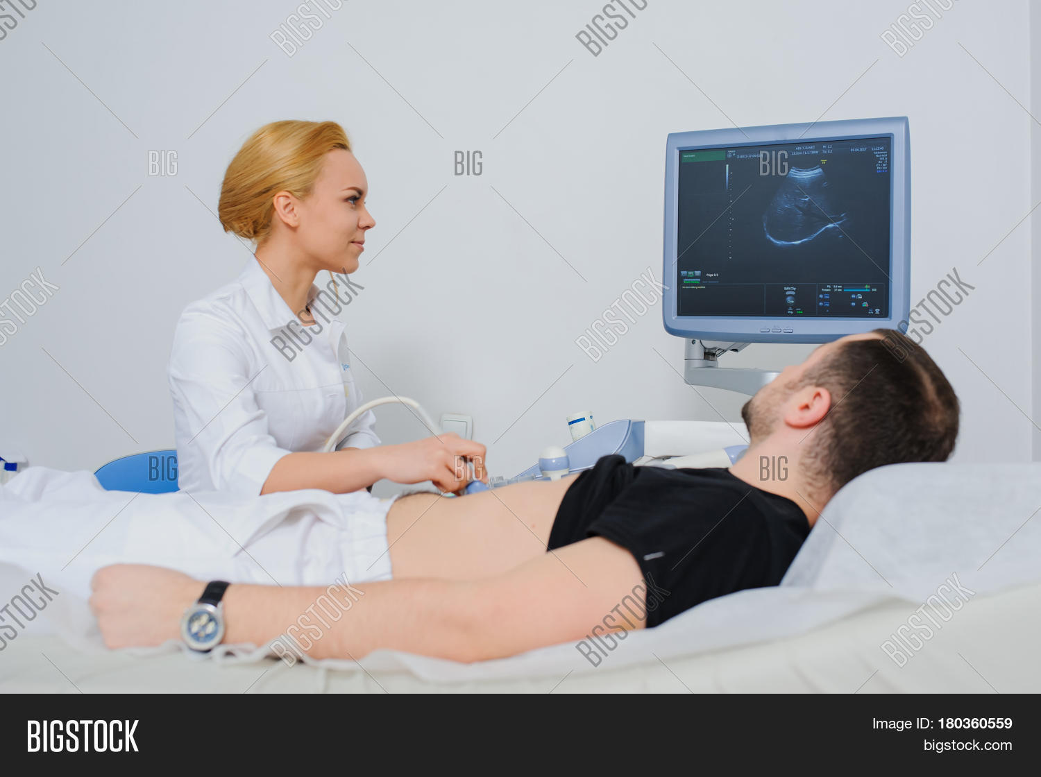 Doctor Examine Patient Image & Photo (Free Trial) | Bigstock