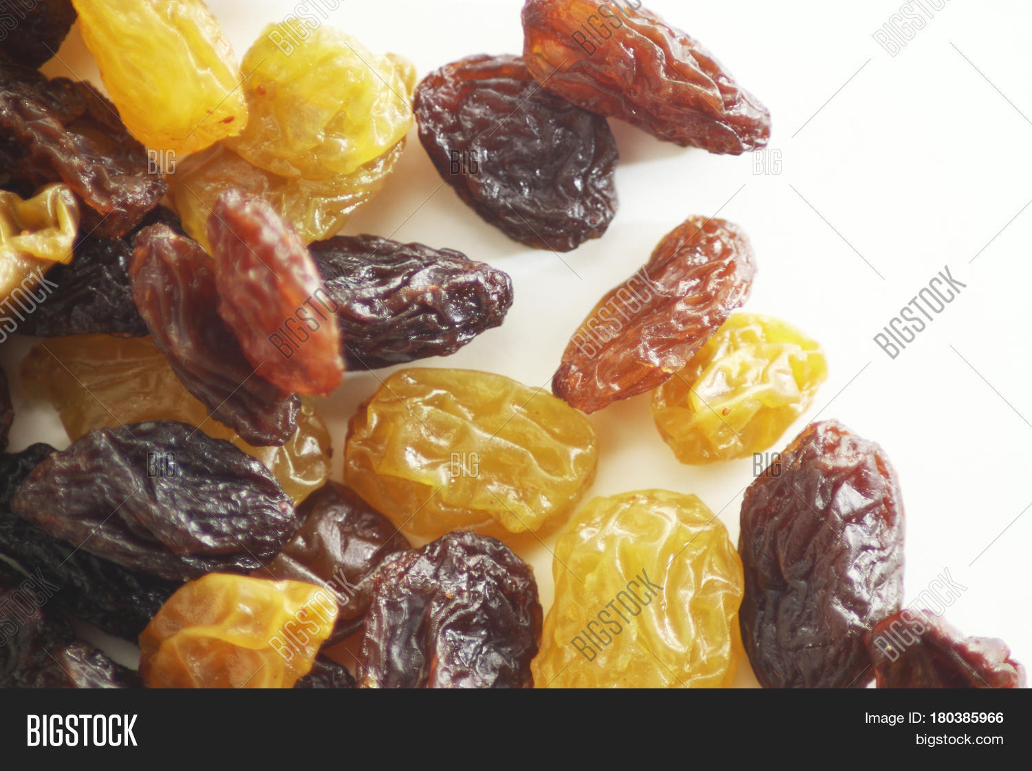 Raisin / Raisin Dried Image & Photo (Free Trial) | Bigstock