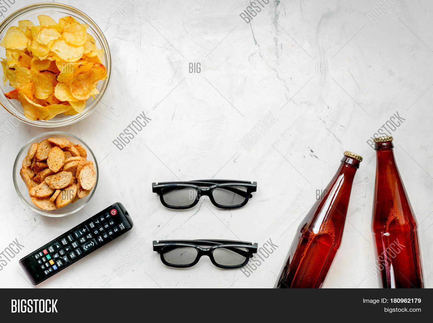 Snacks Watching TV Image & Photo (Free Trial) | Bigstock