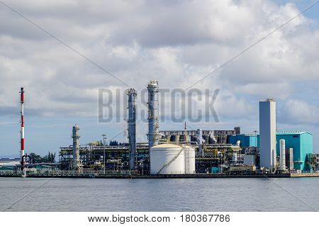 View Oil Gas Industry Image & Photo (Free Trial) | Bigstock