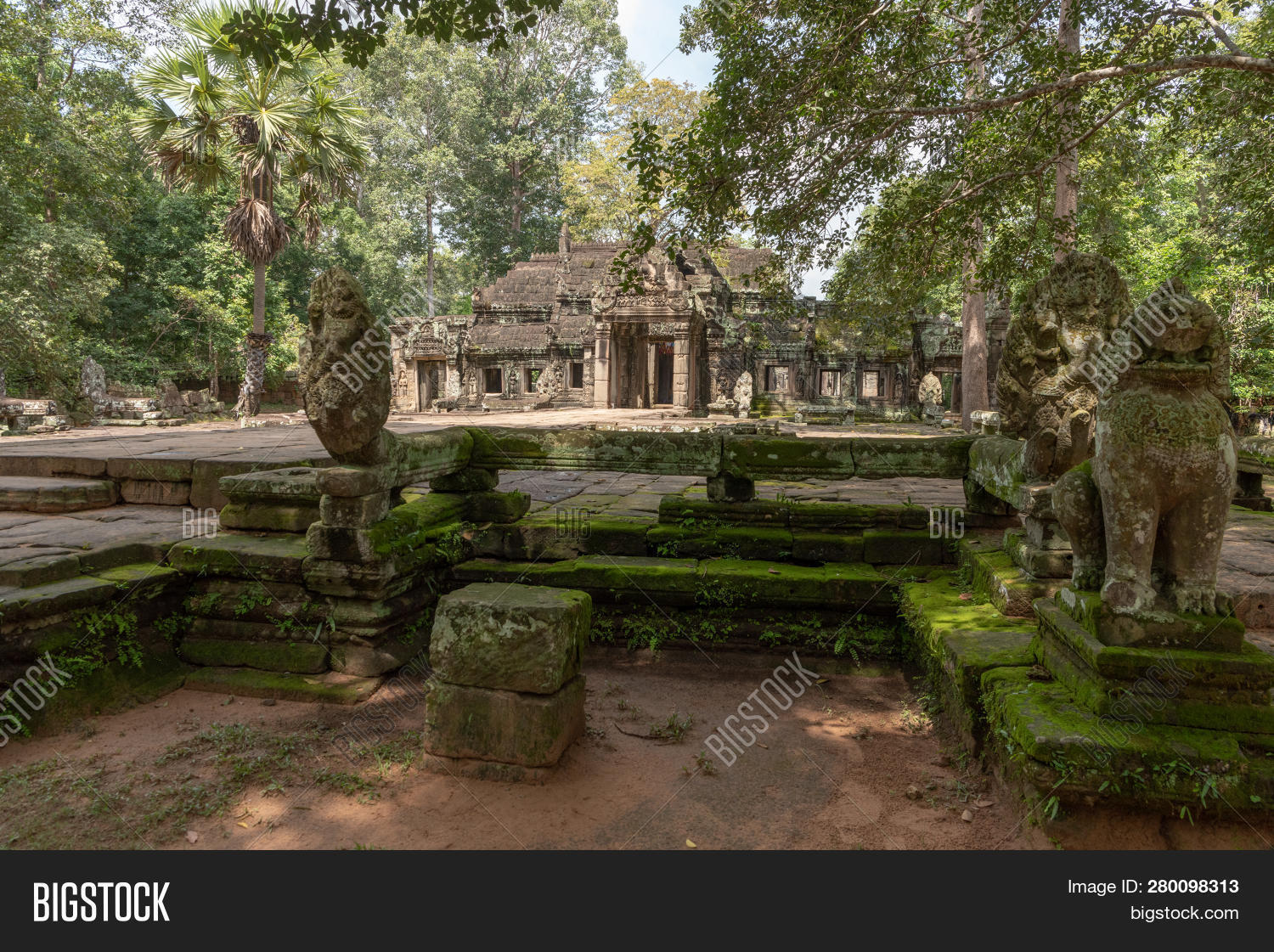 Stone Snake Head Image & Photo (Free Trial) | Bigstock