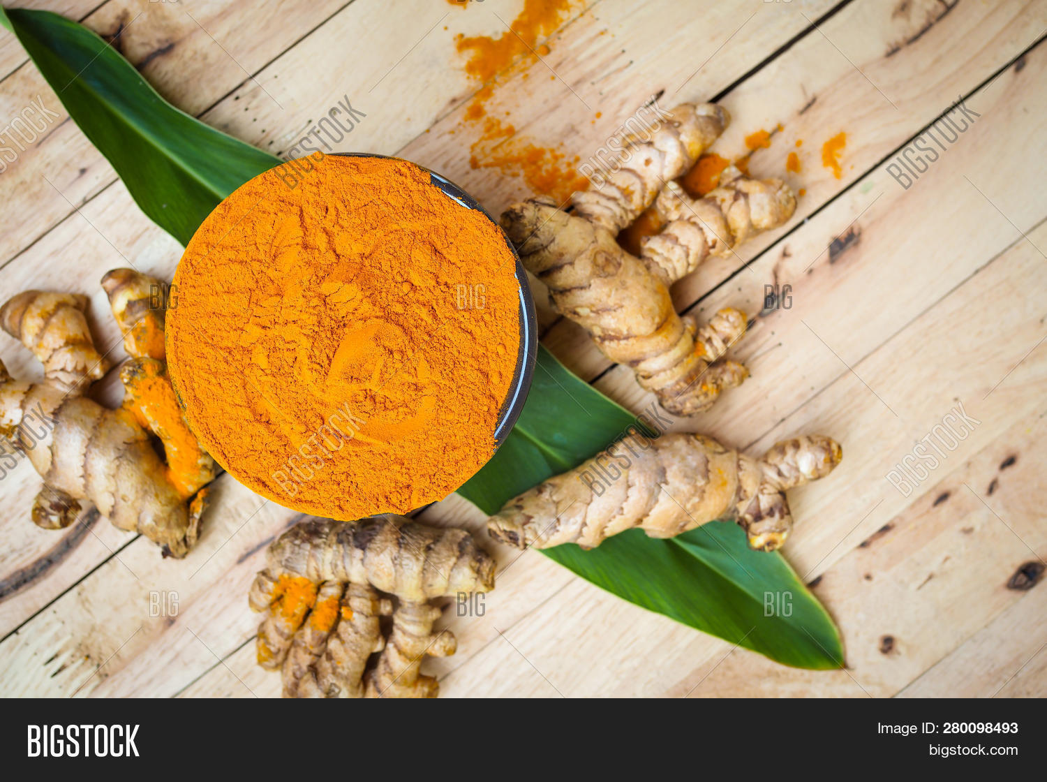 Turmeric Powder Fresh Image & Photo (Free Trial) | Bigstock
