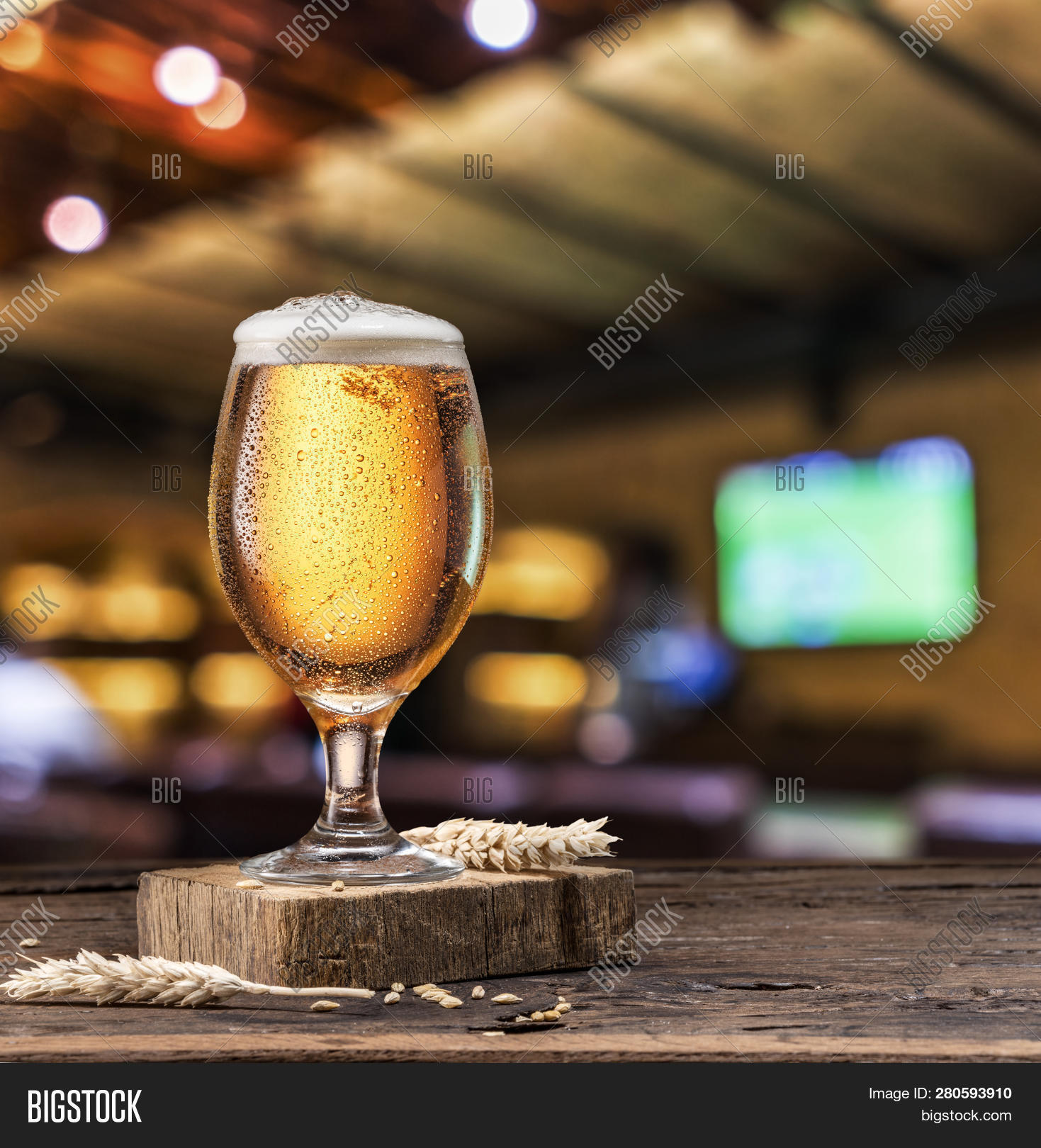 Chilled Glass Light Image & Photo (Free Trial) | Bigstock