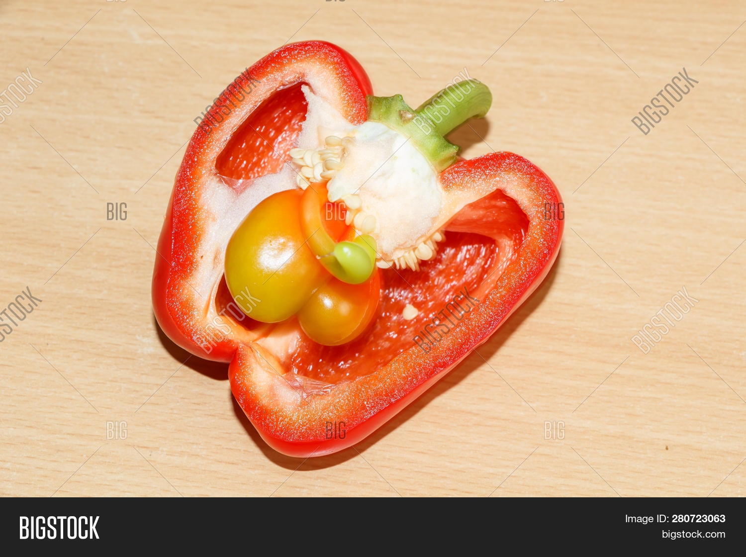 Half Red Pepper Image & Photo (Free Trial) | Bigstock